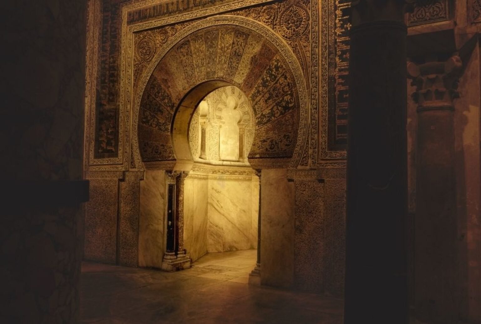 This Ancient AC System Will Cool Your House Without Electricity ...